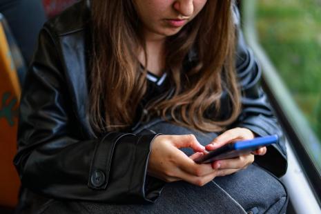 Les réseaux sociaux seraient associés à près de 600 000 cas de ...